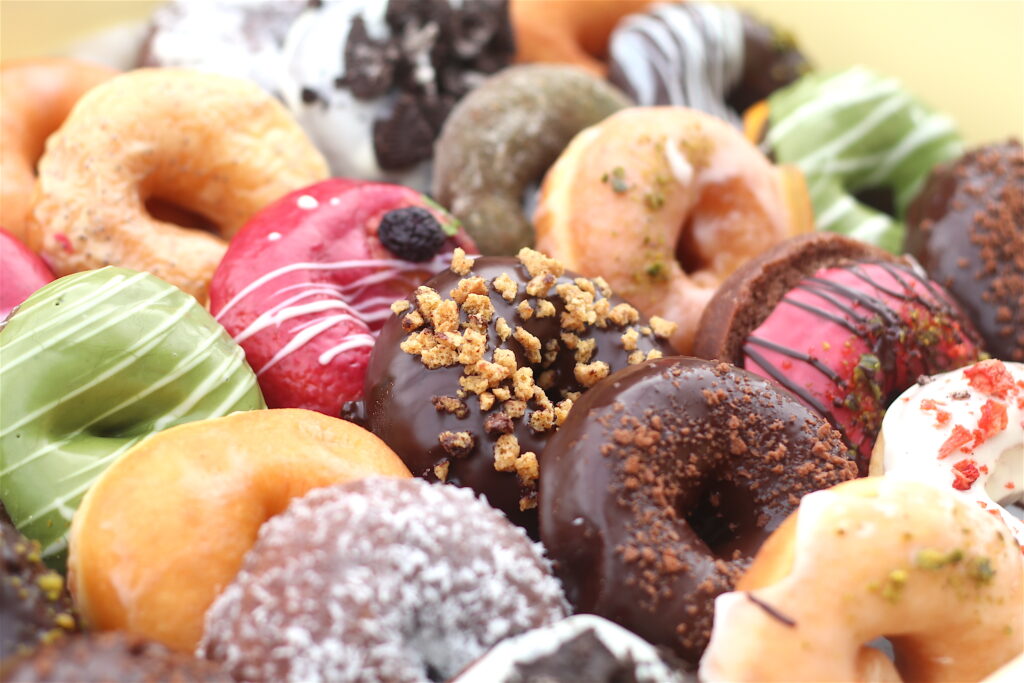 【FOFO donut OWL the Bakery（フォフォドーナツ オウルザベーカリー）】人気ベーカリーの3 号店はパンとドーナツのお店 ...