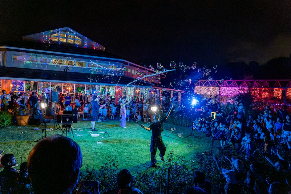 【THE NIGHT BUBBLE Sparkle】シャボン玉が会場全体に広がり幻想的な雰囲気に｜新潟市中央区