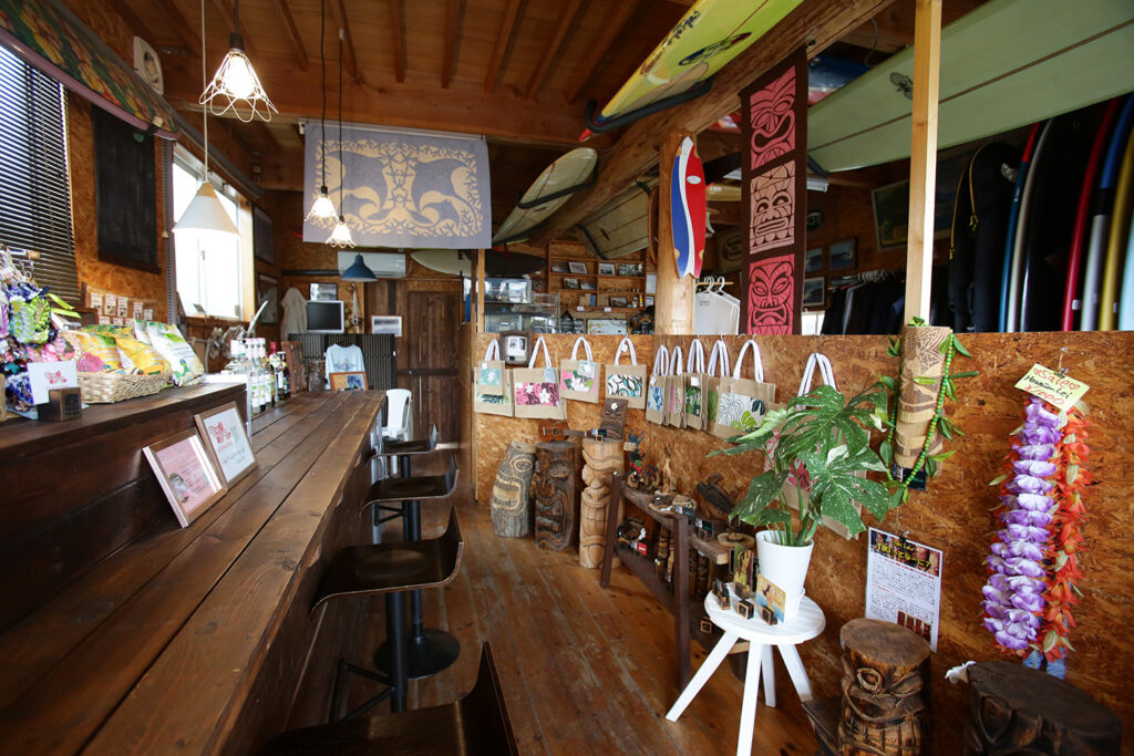 【新店・TIKI-CAFE】気分はまるでハワイ旅行！「ローカルなハワイ」がテーマのカフェ｜新潟市西区松海が丘・ティキ カフェ